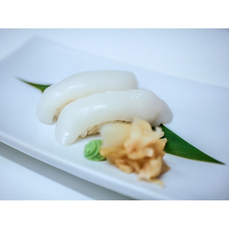 Les meilleurs sushi ika préparés par de vrais chefs japonais